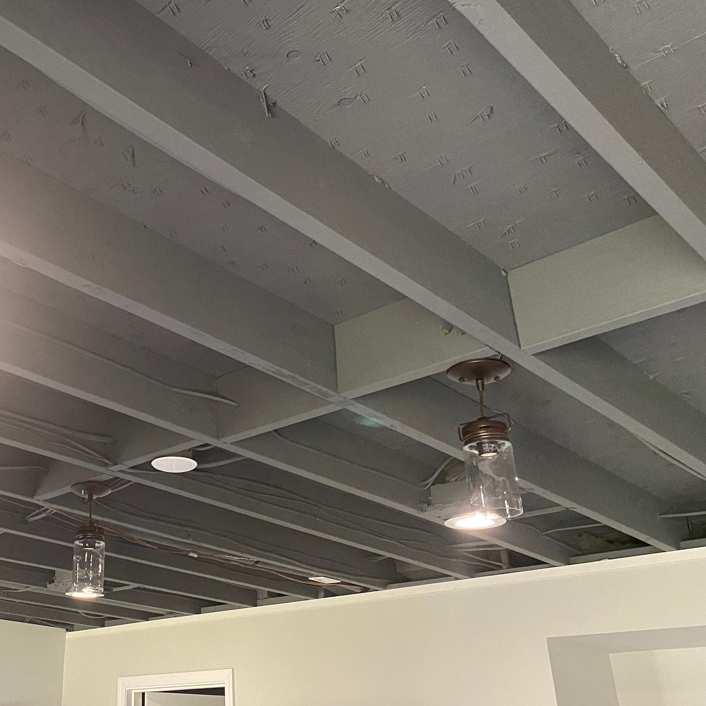 25+ Basement Ceiling Ideas – VivyNest
