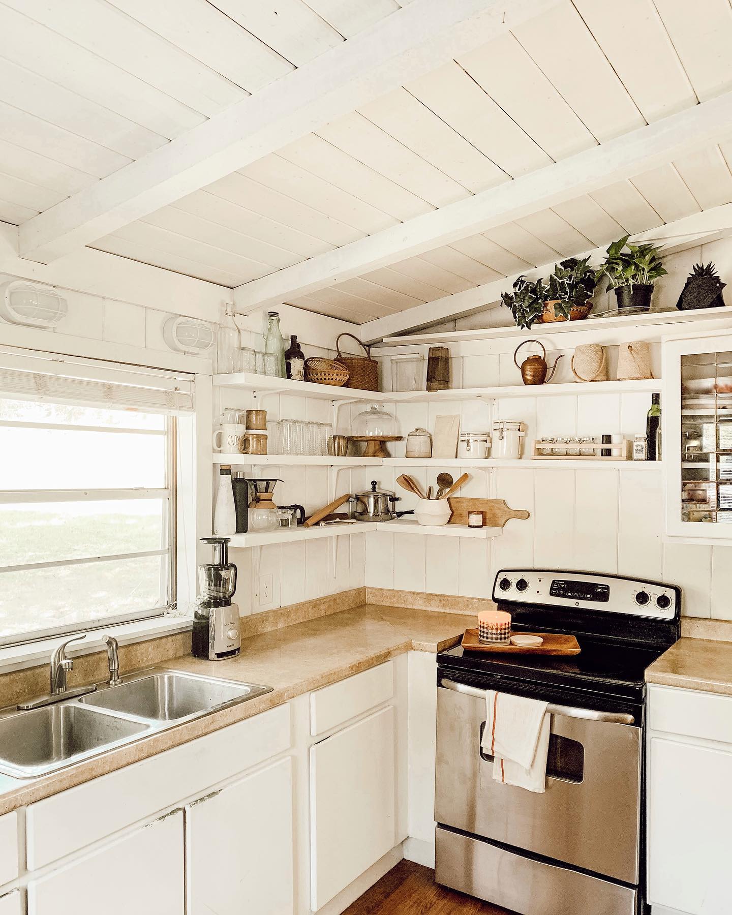 50+ Tiny Kitchen Ideas – VivyNest